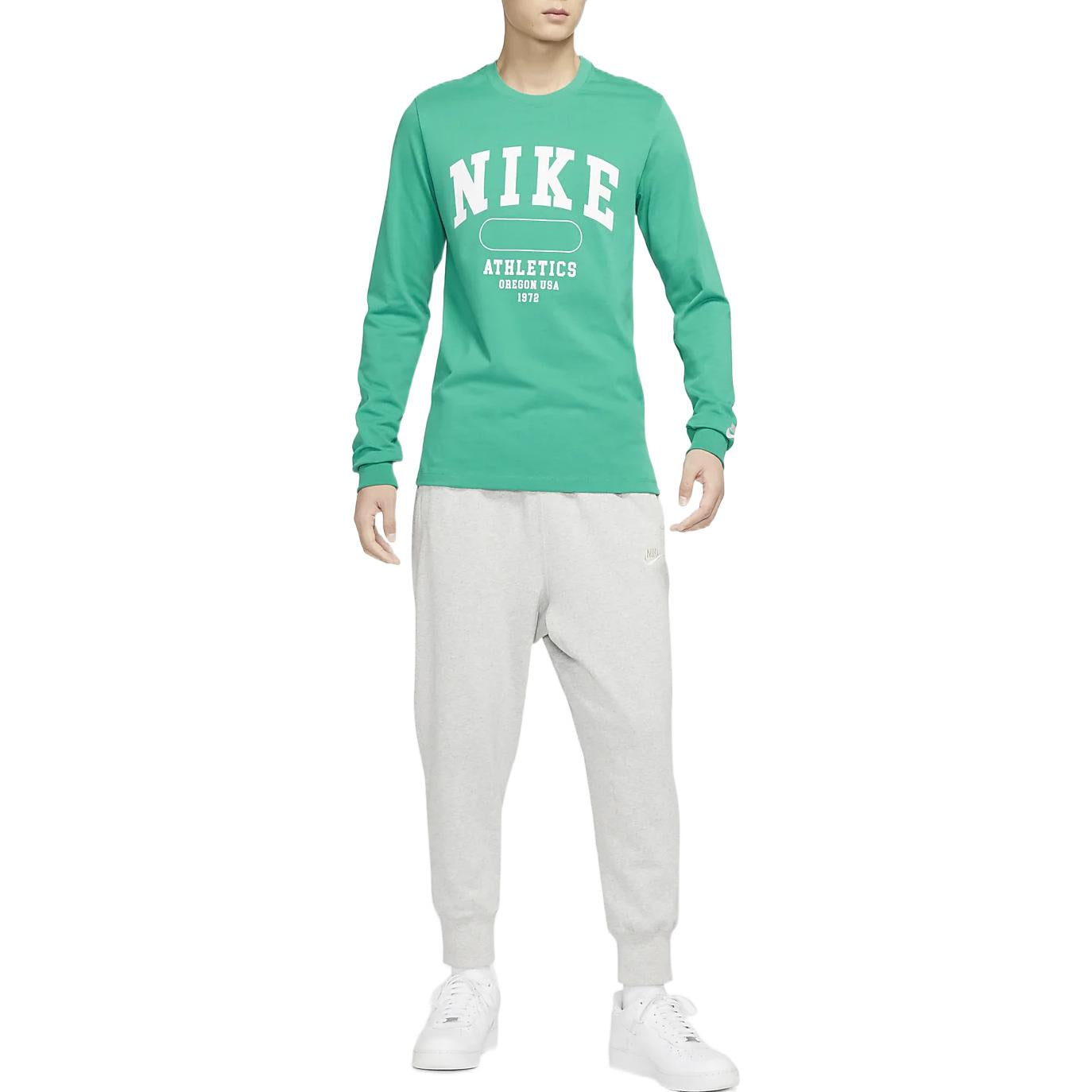 NIKE Nike Long Sleeve Athletic Graphic Shirt